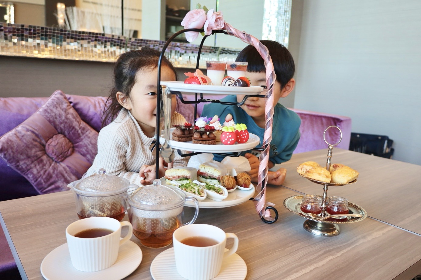 子連れで楽しむ「大宮璃宮 四季庭」の「ストロベリー＆チョコレートアフタヌーンティー」 - LOVETABI Mama